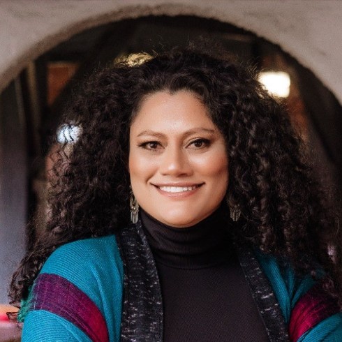 Mónica María Urresta Tascón - Centro de Investigación y Estudios Socio ...